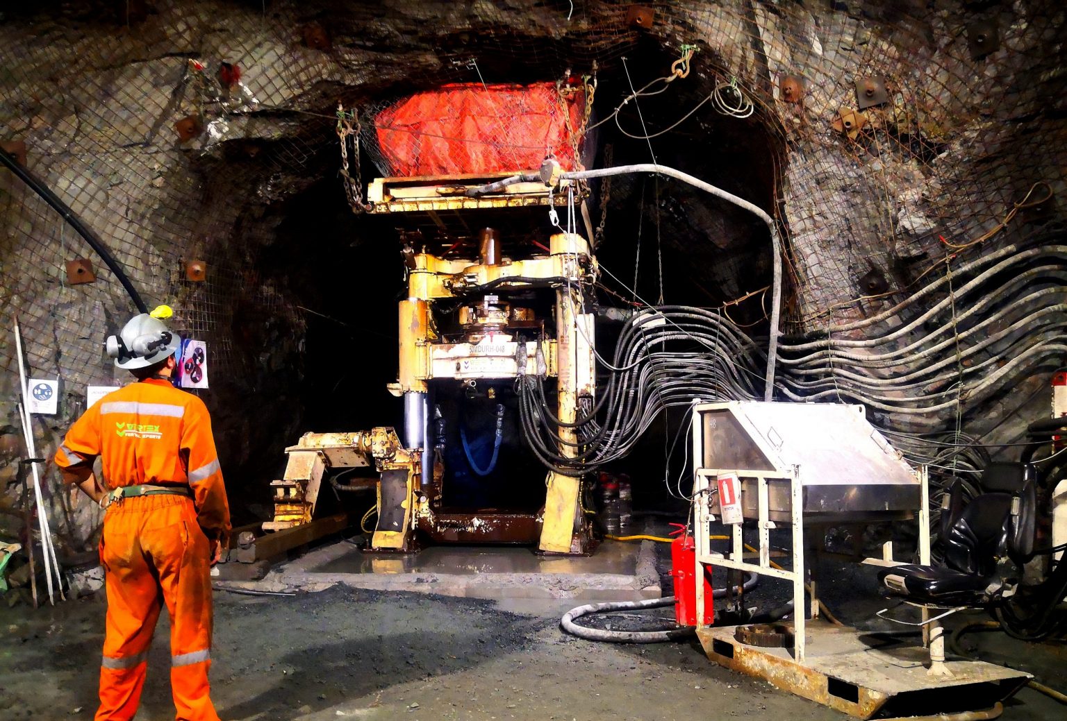 Blindhole – Vertex Mining